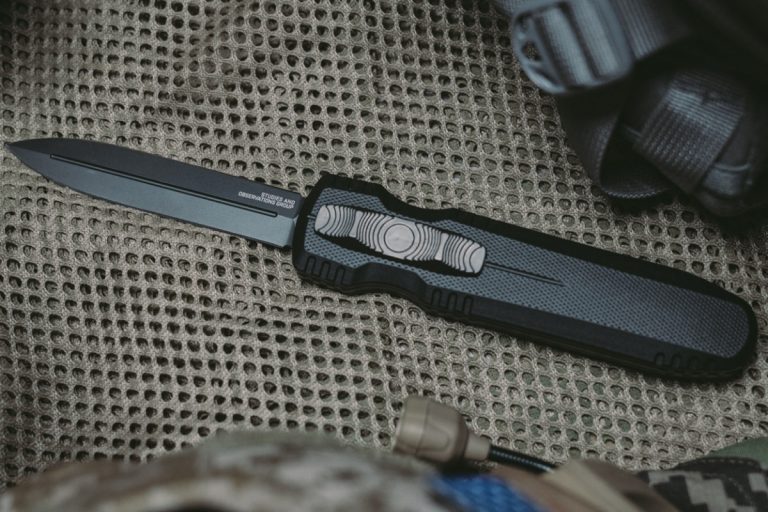 10 Best OTF Knives | Knife Depot