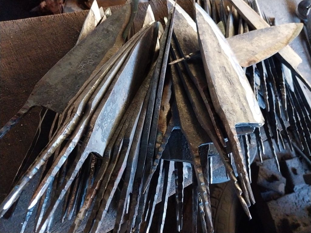 The Ultimate Guide to Knife Steels: From 420HC to S90V, What it All ...